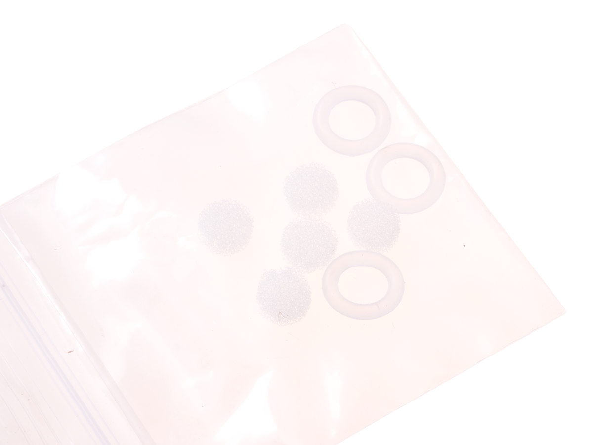 Whirlpool vacuum cleaner - white